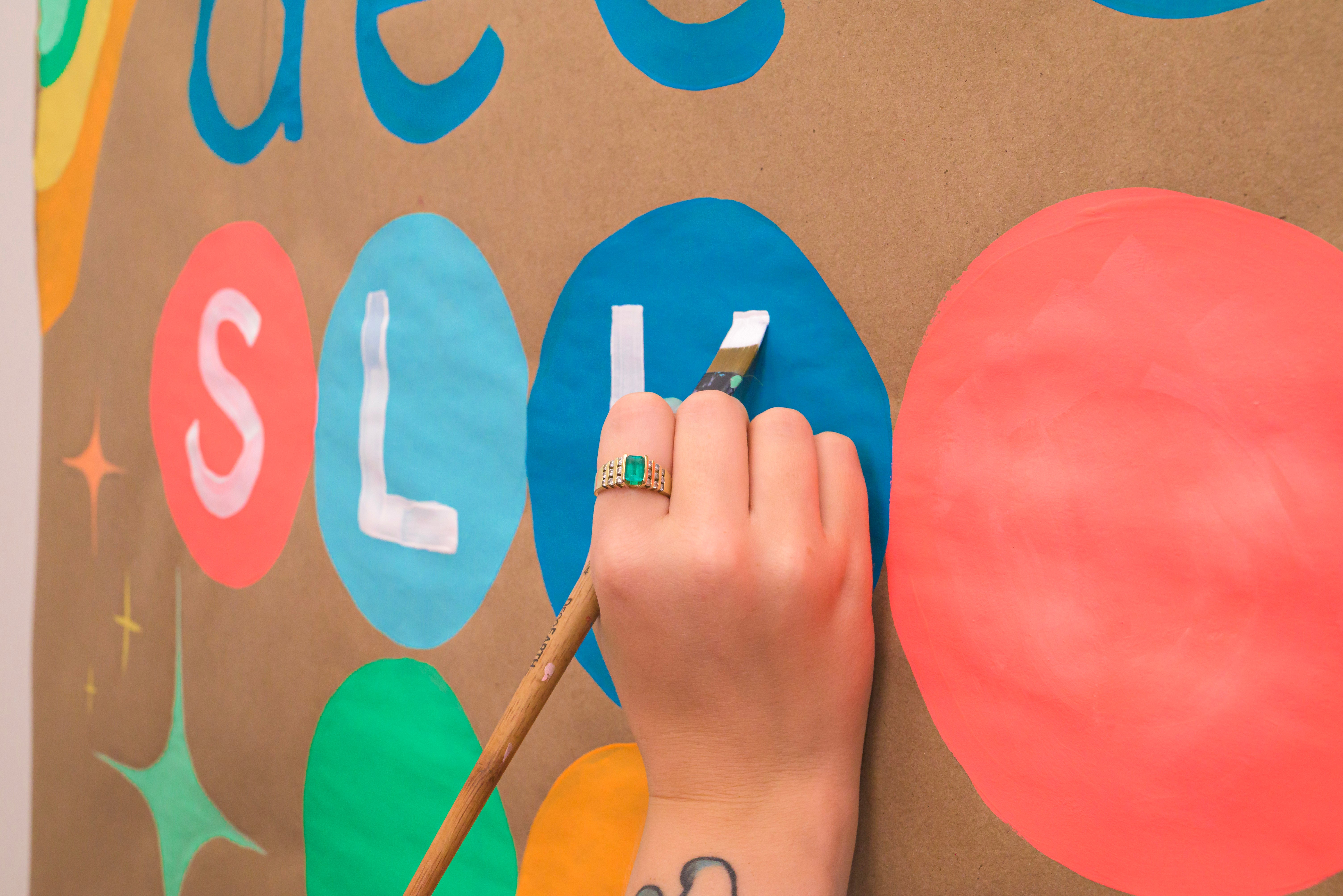 Painted Paper Banners: 12 Great Tips to Get You Started | DecoArt